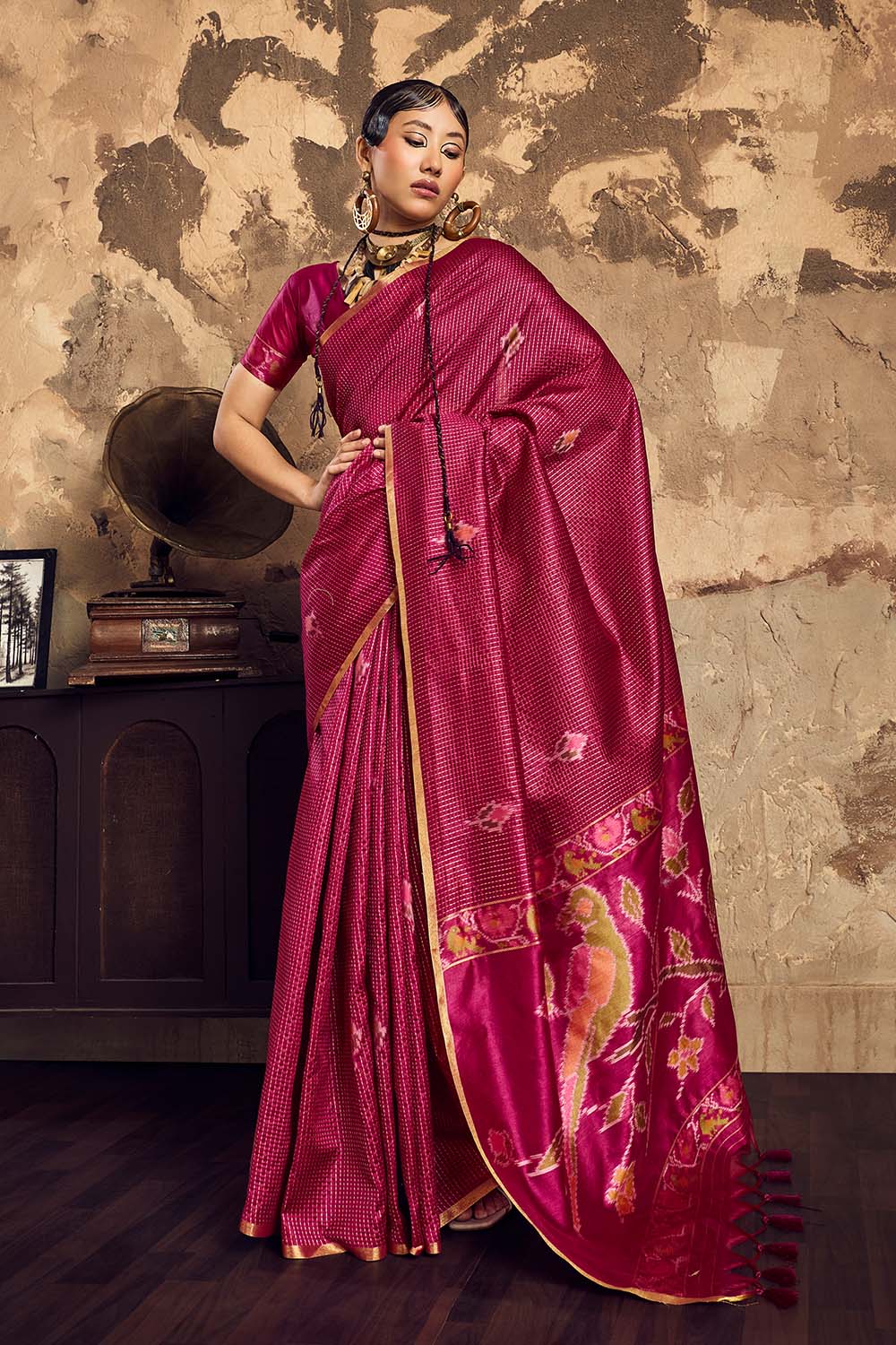 Rani Pink Handloom Weaving Silk with Zari Ready to Wear Online Saree